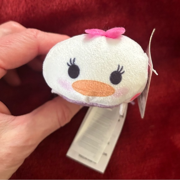 TSUMTSUM | Toys | Daisy Duck Tsumtsum Teeny Stuffy You Can Fit In Your ...